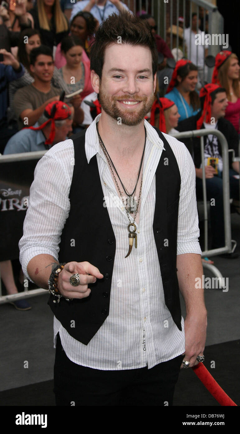 David Cook 'Pirates Of The Caribbean: On Stranger Tides' World Premiere ...