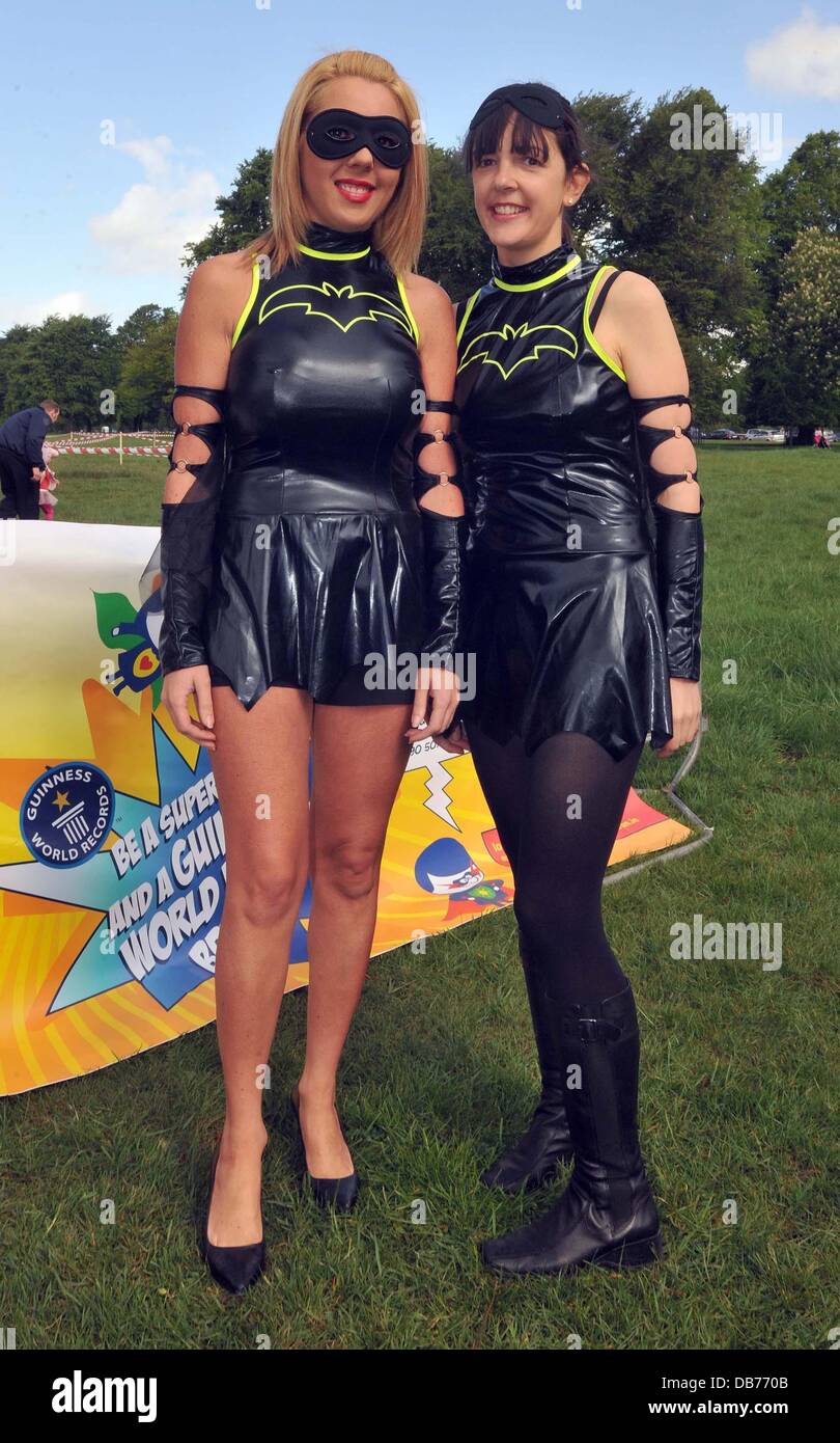 Carina Kelleher and Trish Lawlor Superhero Fun Run 2011 at The Phoenix ...