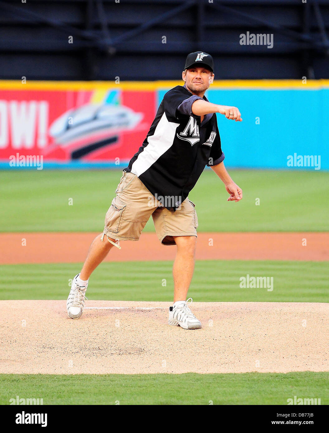 Christian Slater throw the first pitch during the Florida Marlins Vs ...