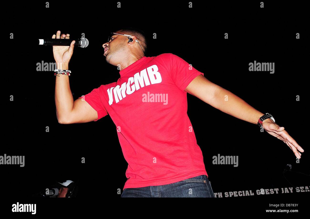 Jay Sean performs during the Super Saturday post-game concert of ...