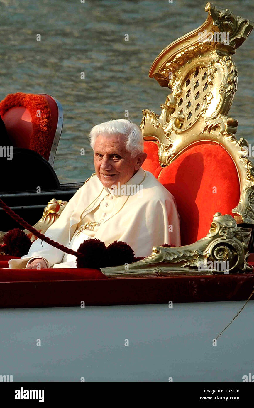 Pope Benedict XVI takes a gondola ride from Saint Mark Square to Salute ...