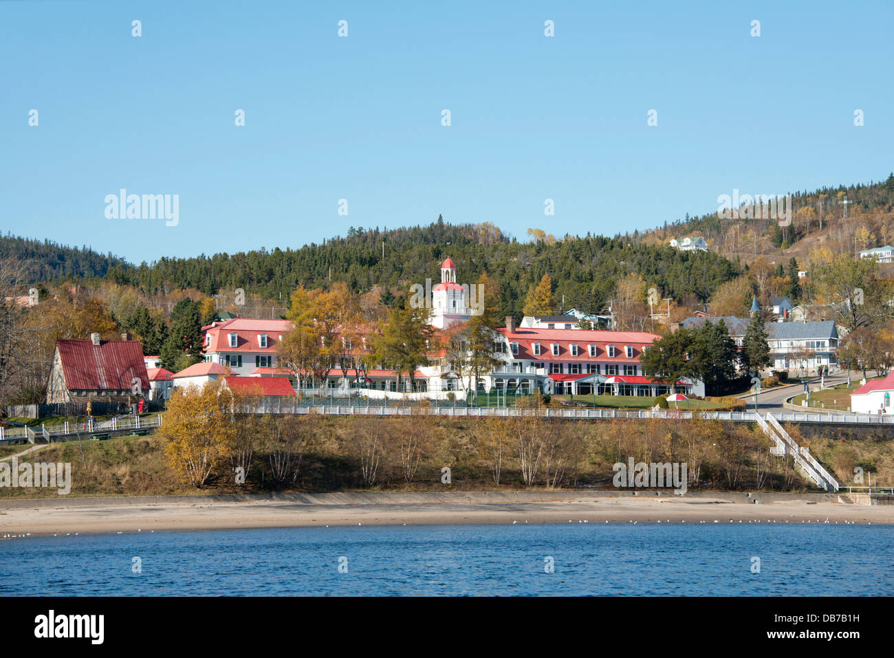 St lawrence river beach quebec hi-res stock photography and images - Alamy