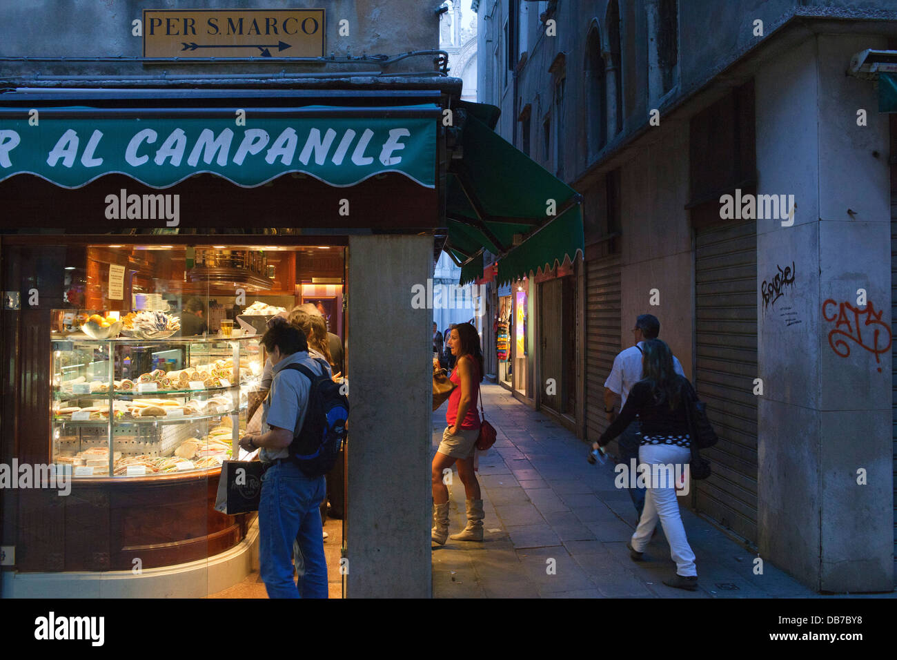 Pastries venice hi-res stock photography and images - Alamy