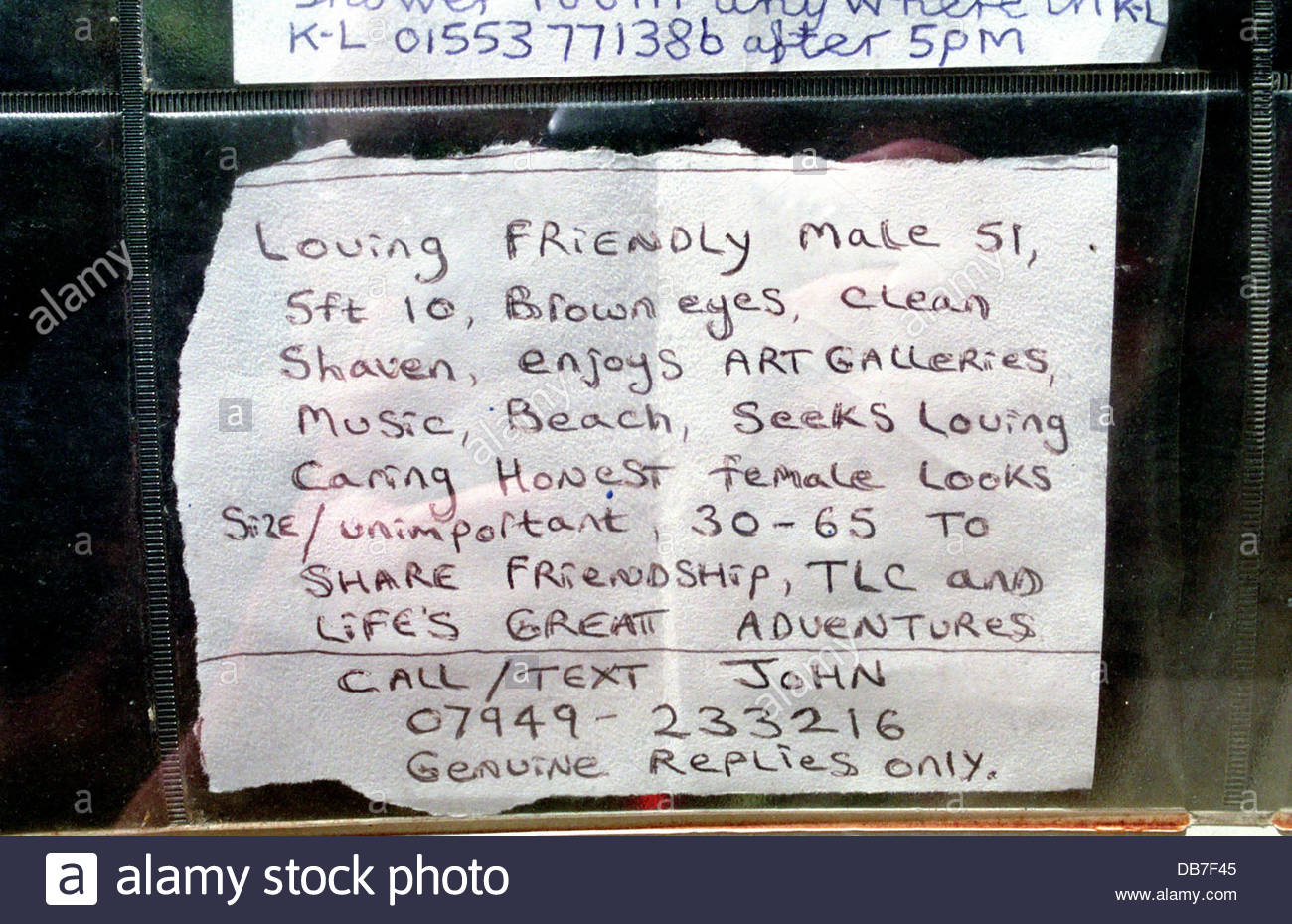 Advert In Window Stock Photos & Advert In Window Stock Images - Alamy