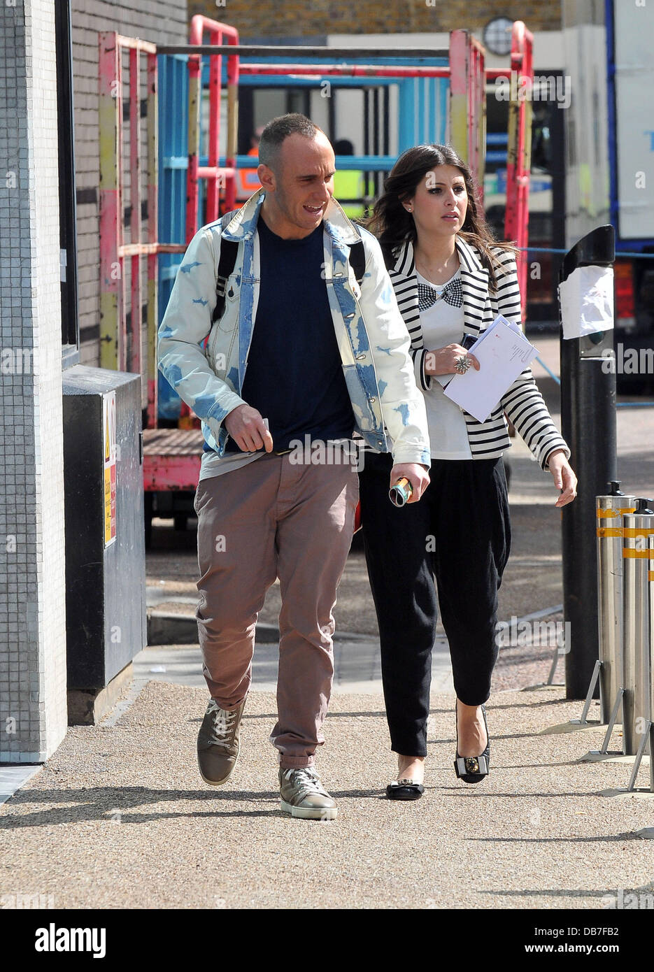 Mark Heyes leaving the London studios after appearing on "Daybreak ...