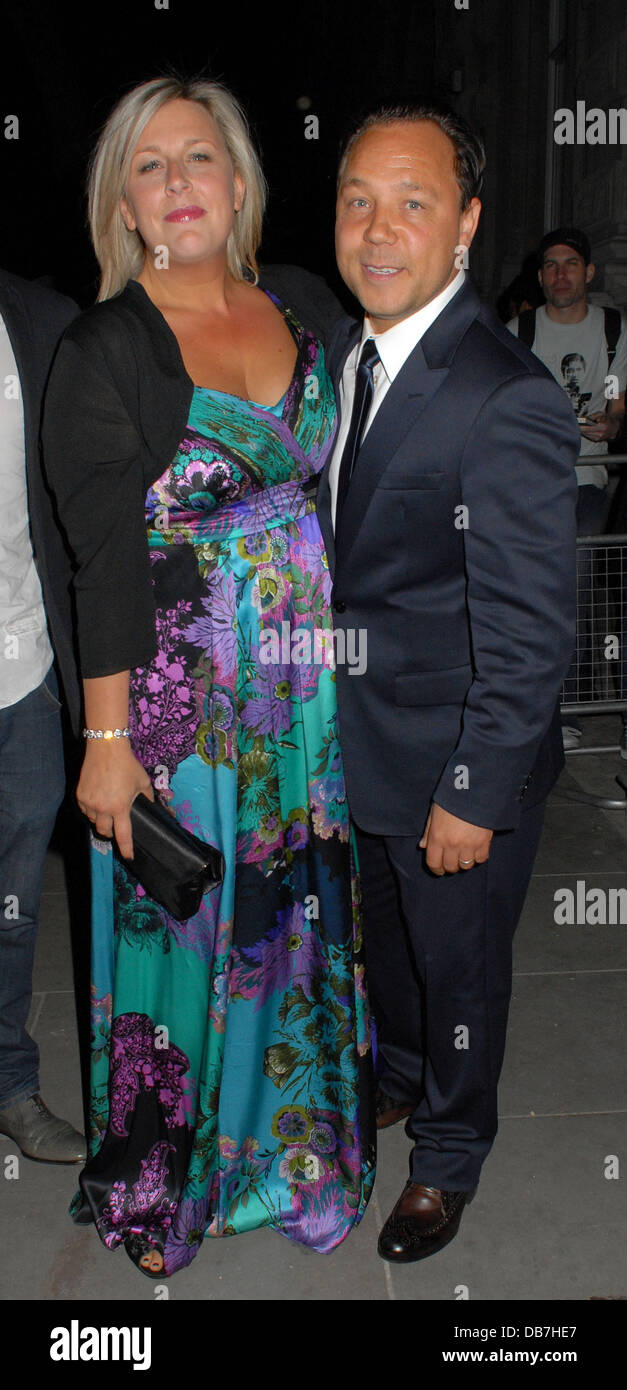 Stephen graham pirates of the caribbean hi-res stock photography and ...