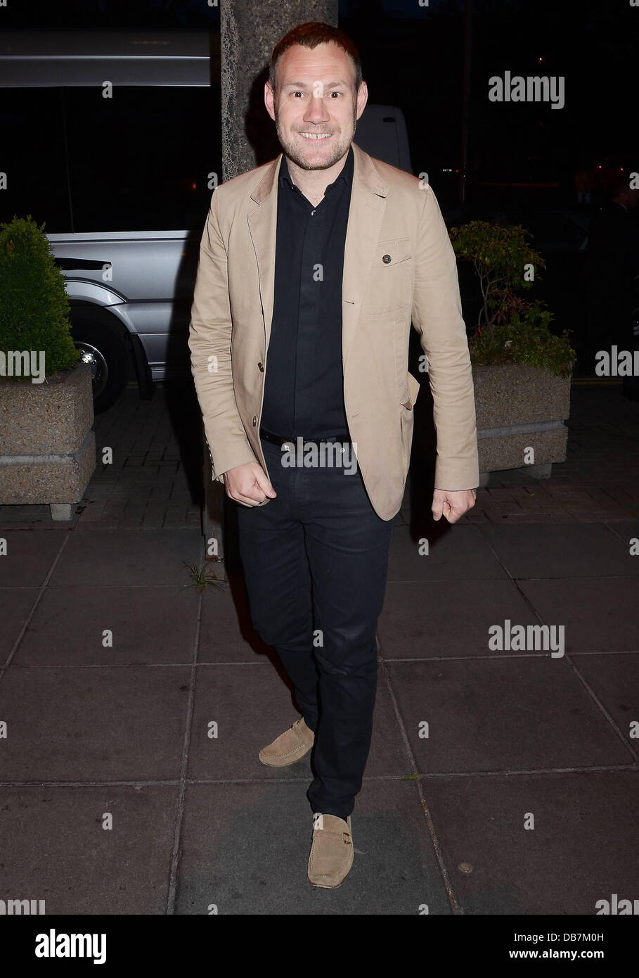 David Gray leaving the RTE studios after appearing on The Late Late ...
