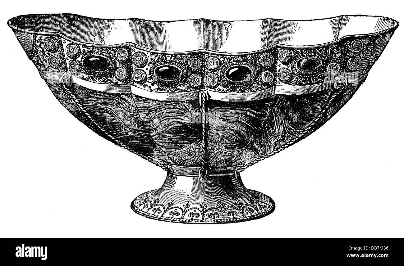 household, drinking vessel, dishes, cutlery, salt shaker of Saint Denis ...