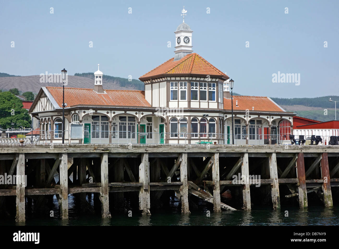 Dunoon pier building scotland hi-res stock photography and images - Alamy