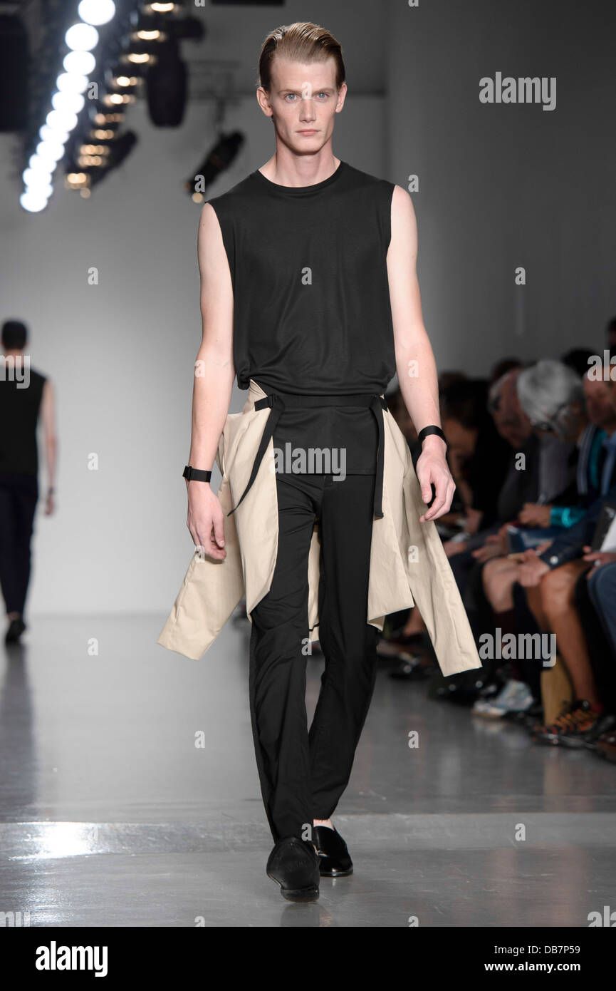 Models wear a design from the Lee Roach collection during London ...