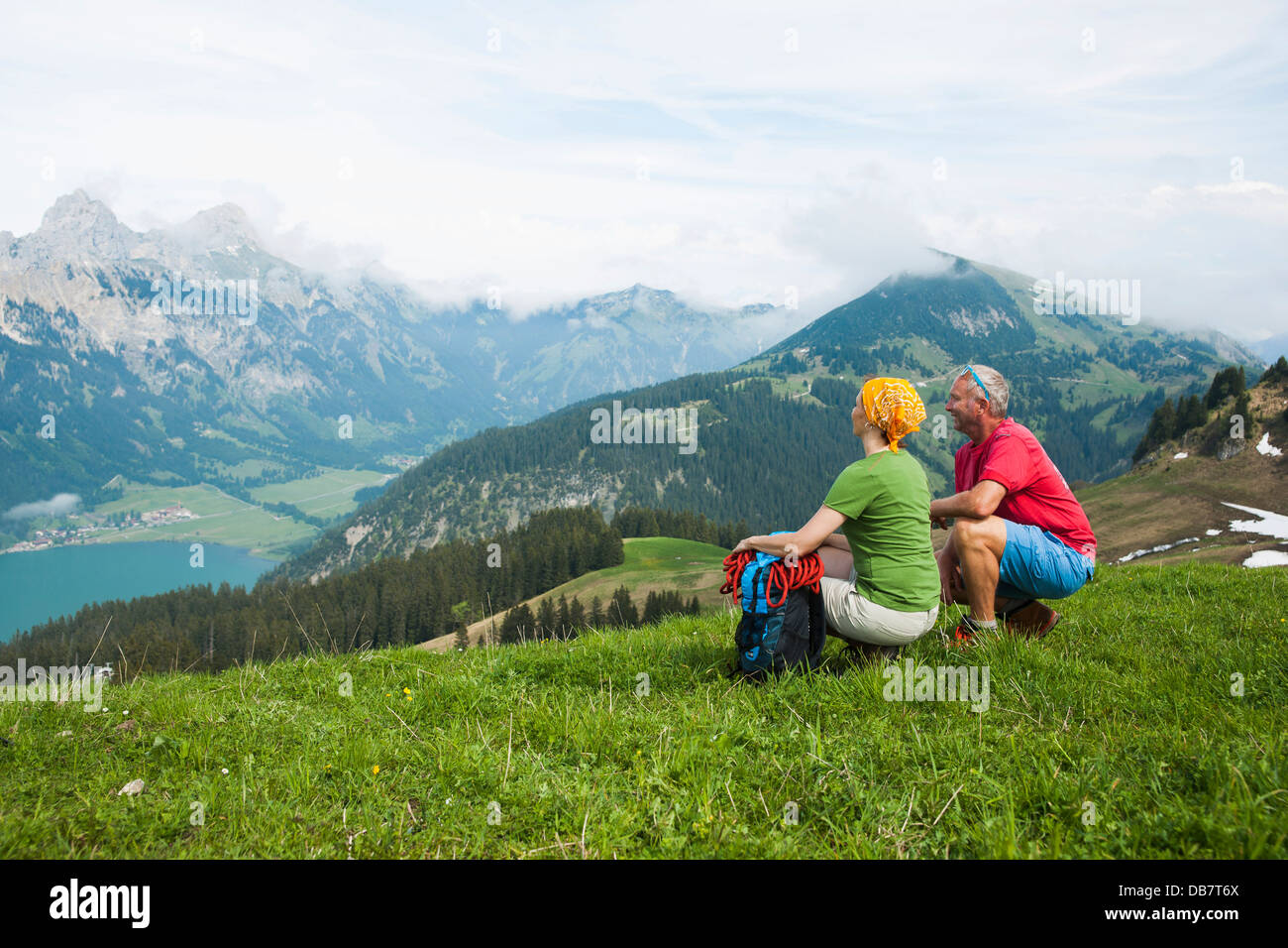Couple enjoying views hi-res stock photography and images - Alamy