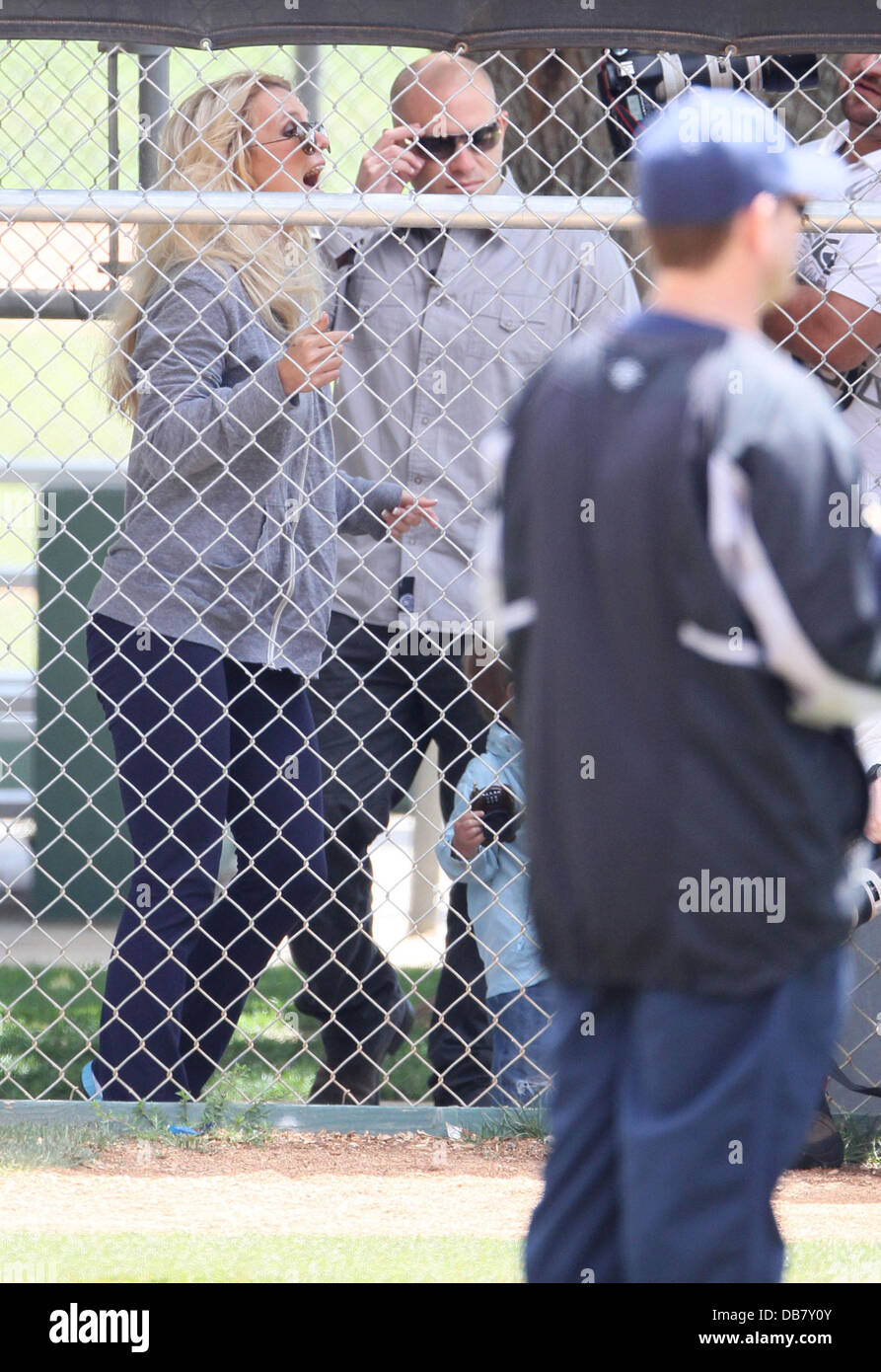 Britney spears with bodyguard hi-res stock photography and images - Alamy