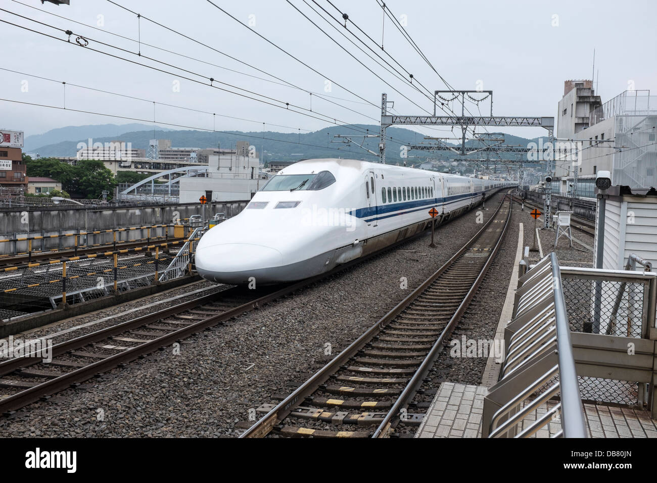 Nozomi train Kyoto station Japan Stock Photo - Alamy