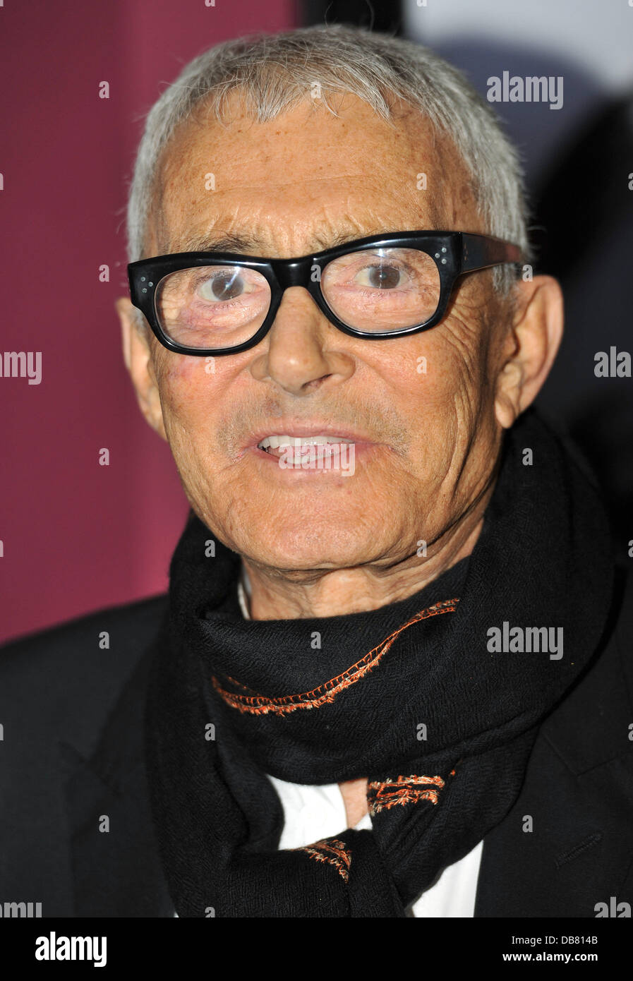 Vidal Sassoon Dead At 84 Celebrated Hair And Fashion Icon Vidal Sassoon Has Died At The Age Of
