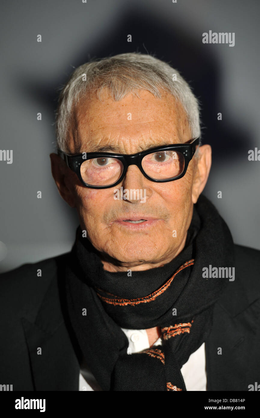 Vidal Sassoon Dead At 84 Celebrated Hair And Fashion Icon Vidal Sassoon Has Died At The Age Of