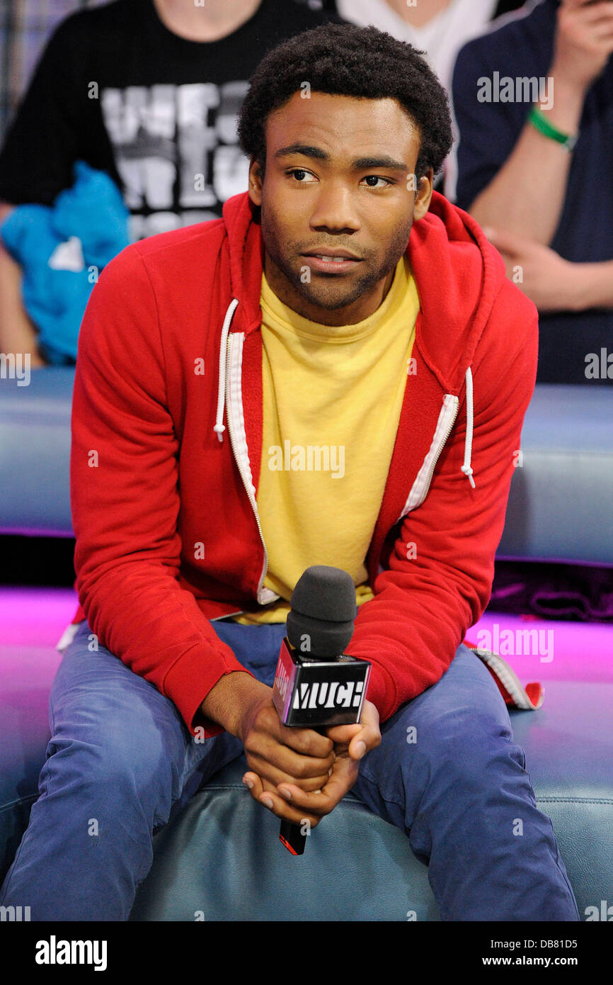 Donald glover aka childish gambino hi-res stock photography and images ...