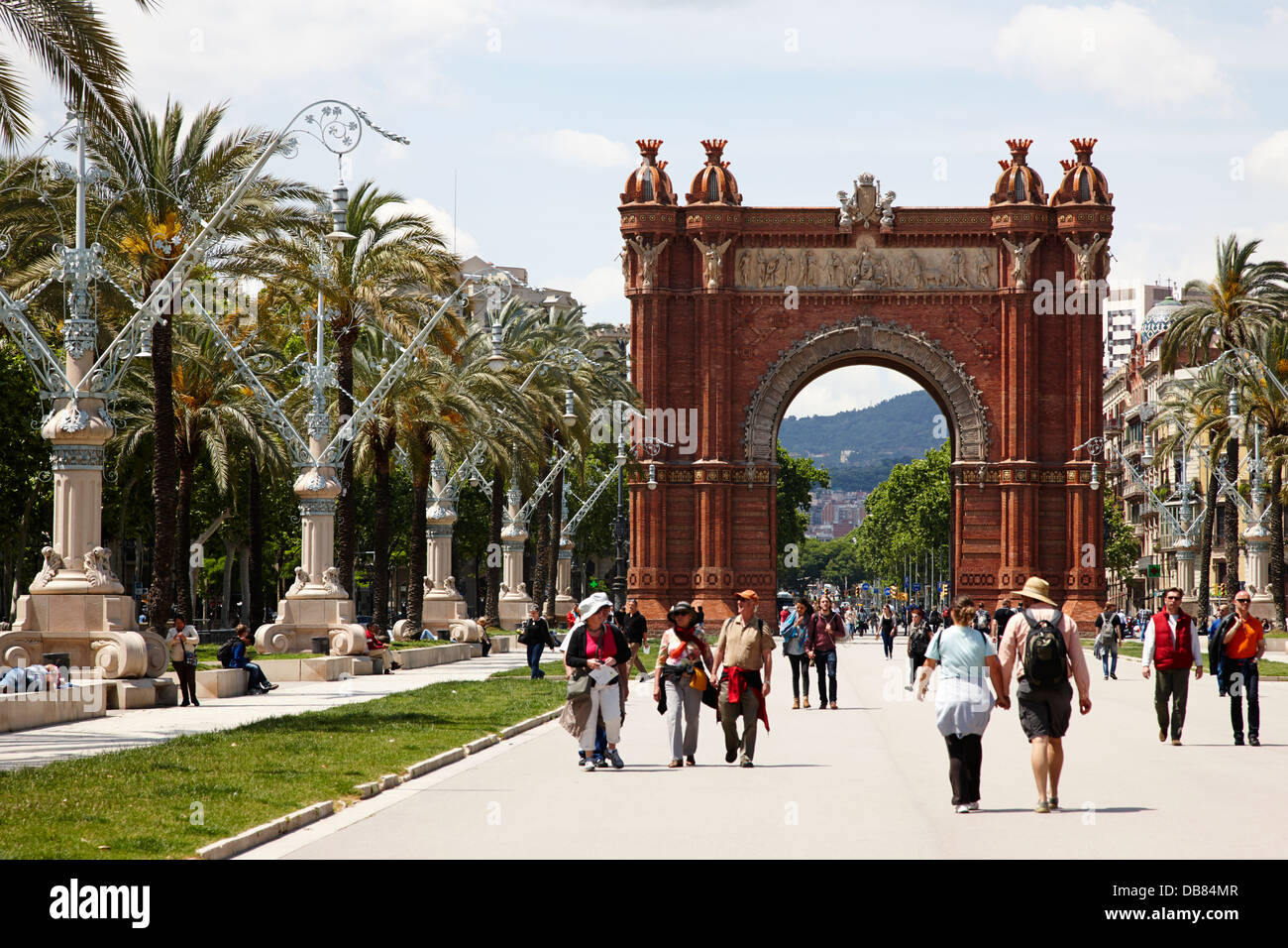 arc de triomf on Passeig de Lluis companys promenade Barcelona Catalonia Spain Stock Photo - Alamy