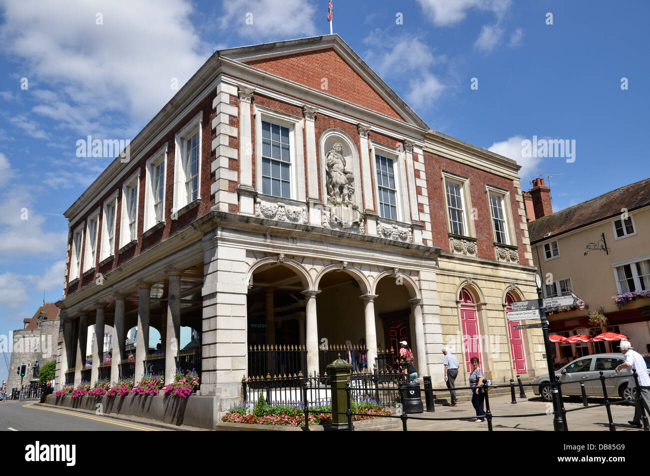 Camilla and prince charles and wedding hi-res stock photography and ...