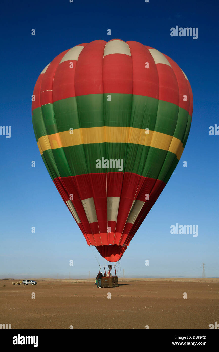 hot air balloon landing, Namib Desert, Namibia Stock Photo - Alamy