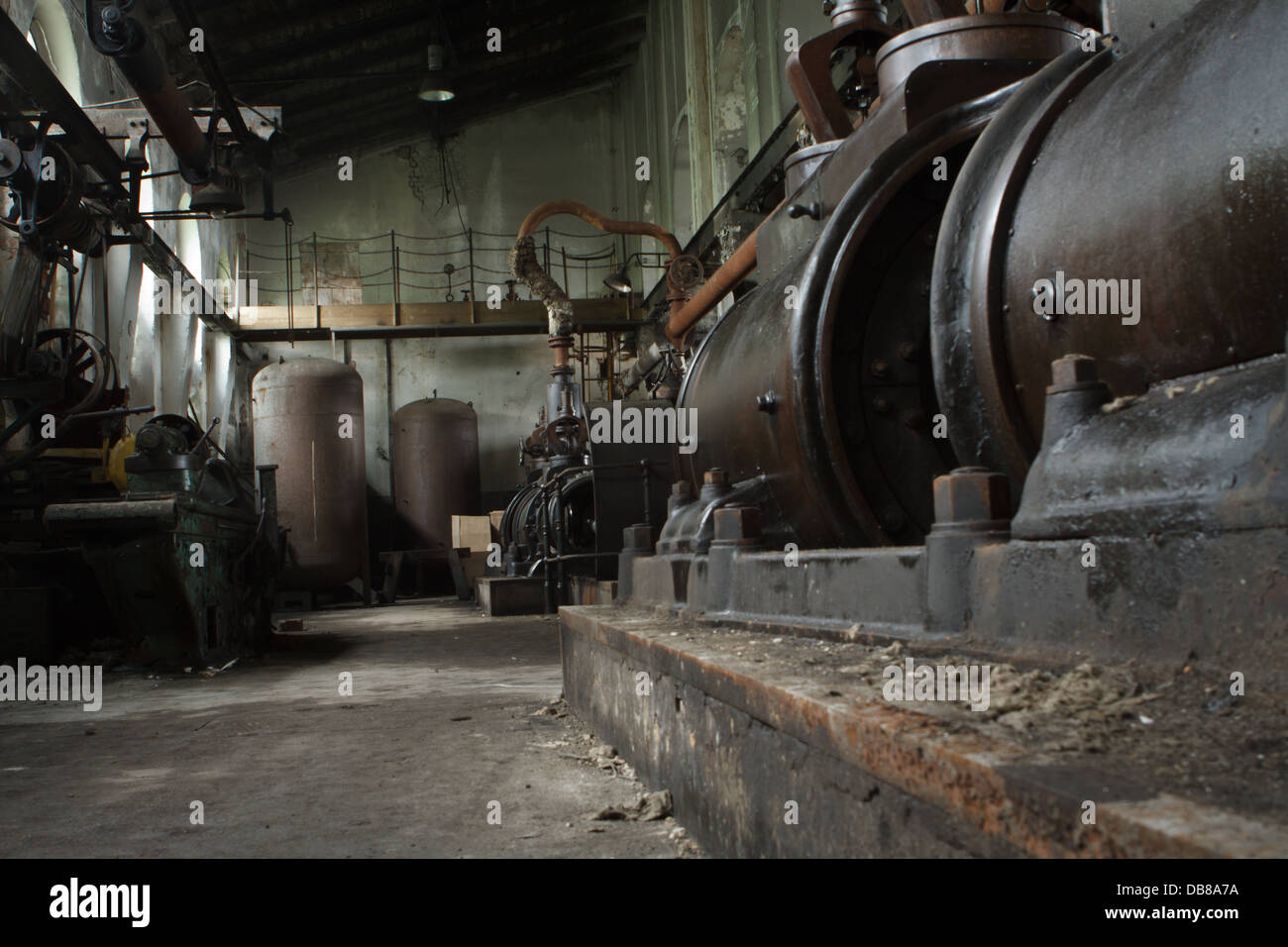 Steam engines in relic zinc rolling mill Uthemann. Industriada 2013 ...