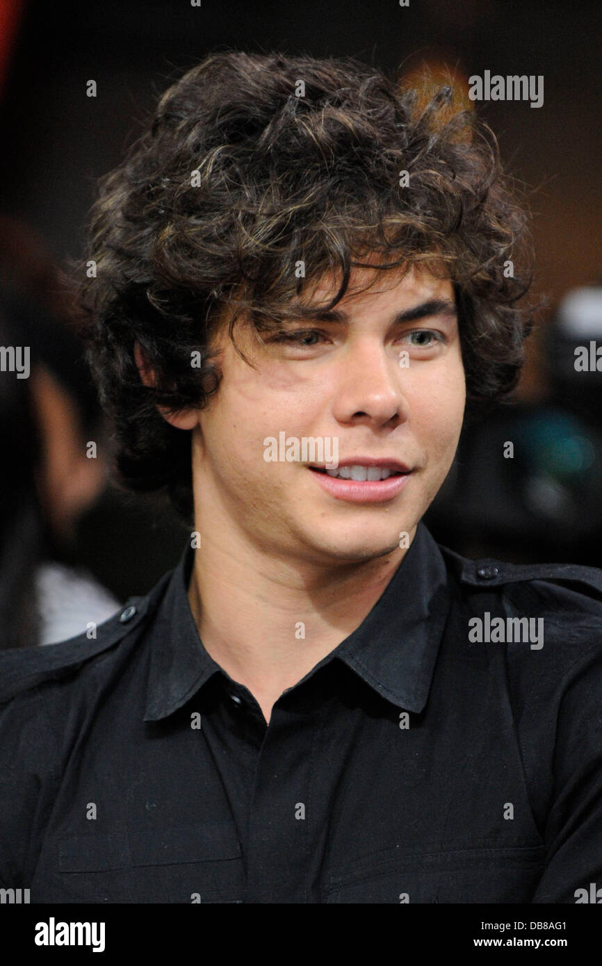 Cameron quiseng band allstar weekend hi-res stock photography and ...