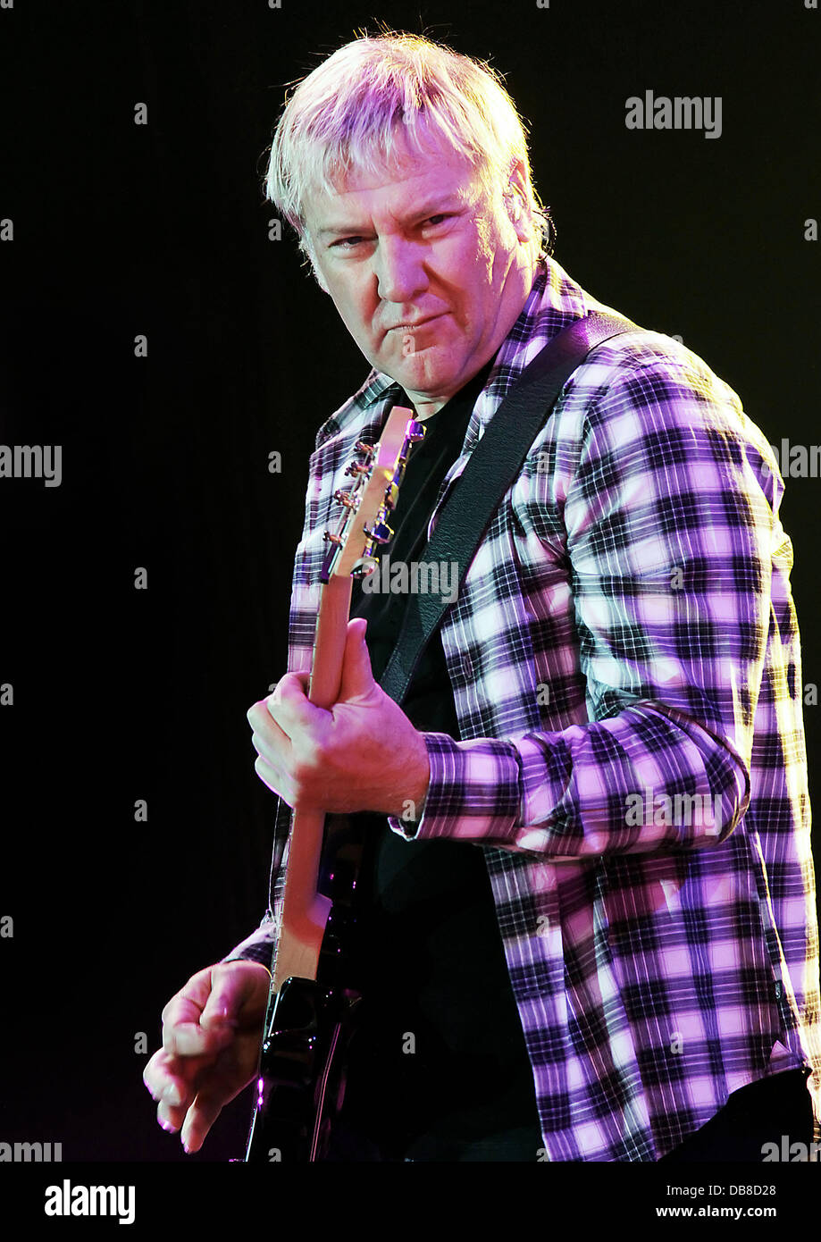 Alex lifeson of rush hi-res stock photography and images - Alamy