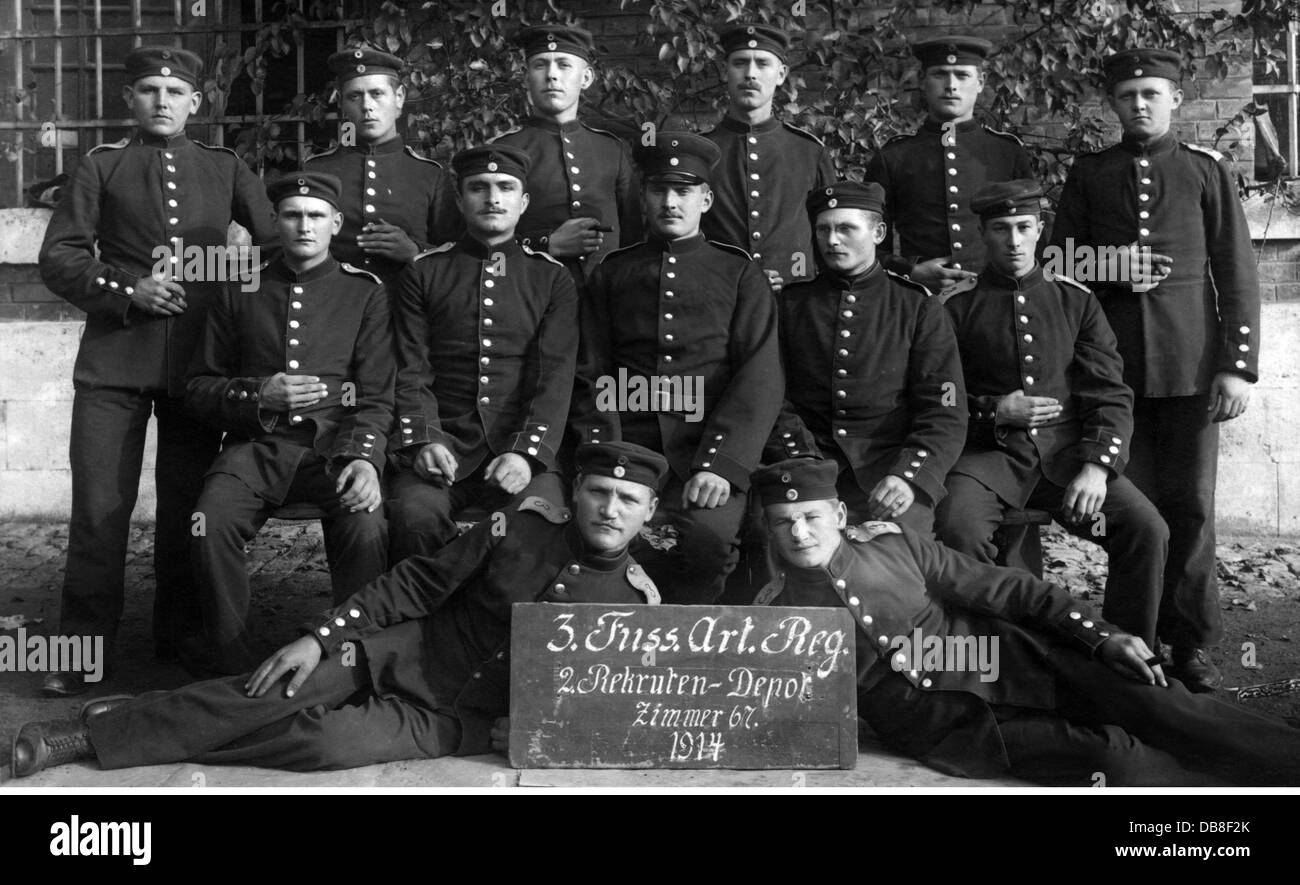 Group german soldiers army military Black and White Stock Photos ...