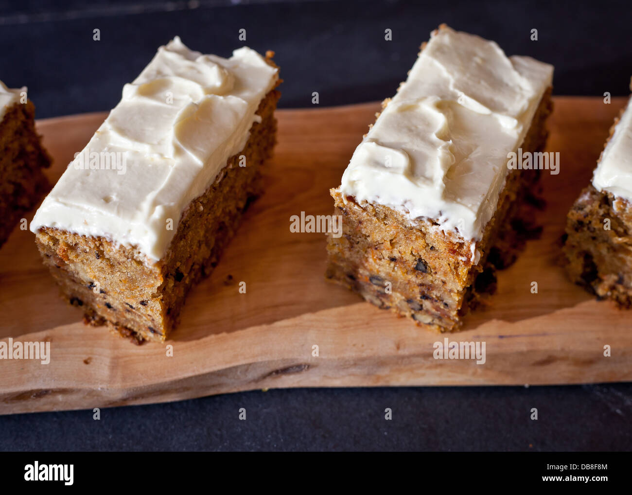 Freshly baked cake in a café Stock Photo - Alamy