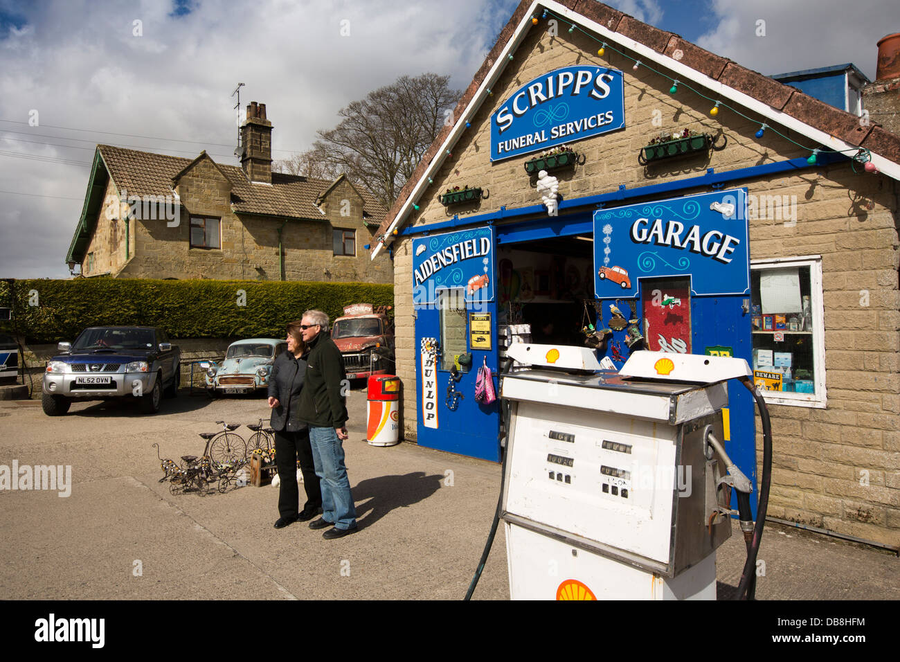 UK, England, Yorkshire, Goathland, Aidensfield Garage, Heartbeat ...