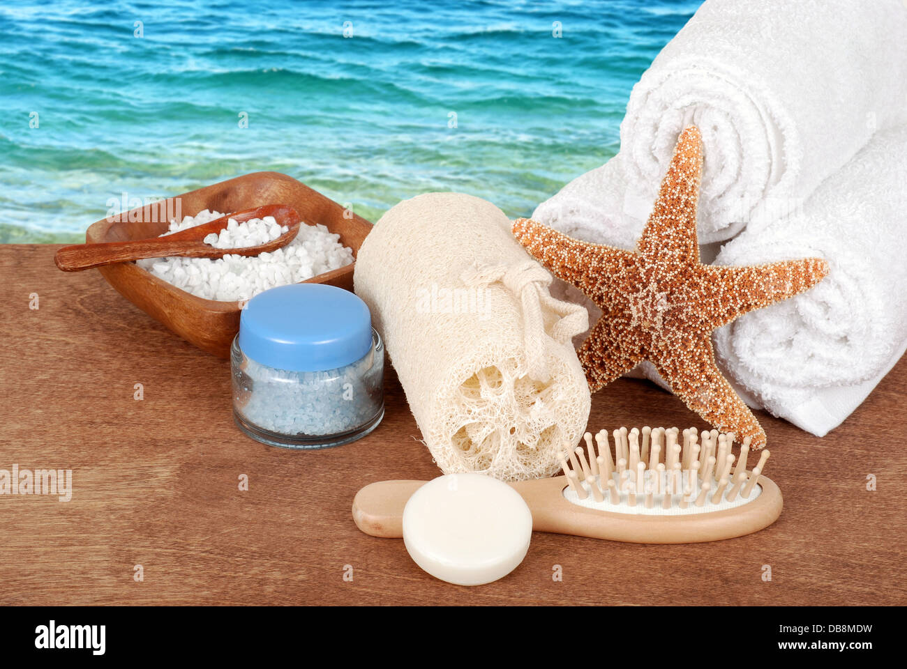 spa accessories with white towels Stock Photo - Alamy