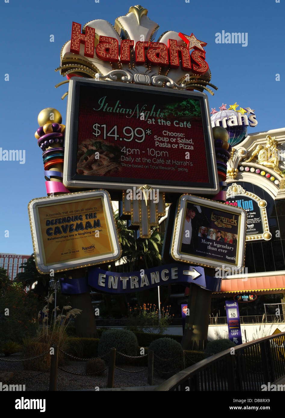 Harrahs facade strip boulevard hi-res stock photography and images - Alamy