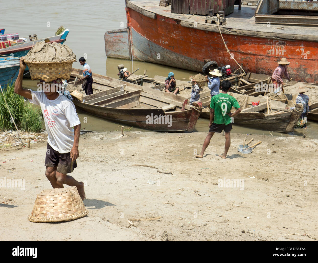 Región irrawaddy hi-res stock photography and images - Alamy