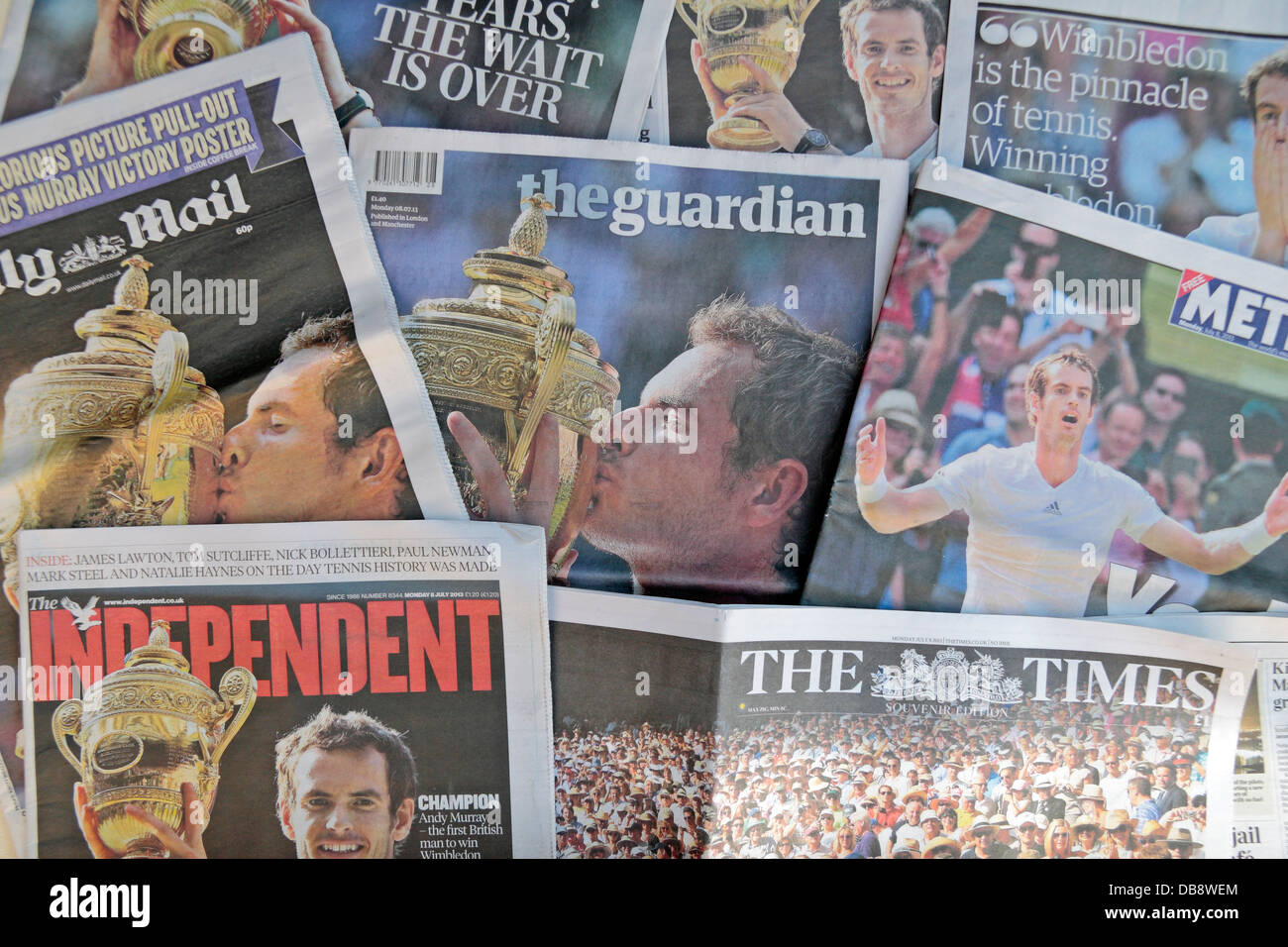 Murray win wimbledon newspaper hi-res stock photography and images - Alamy