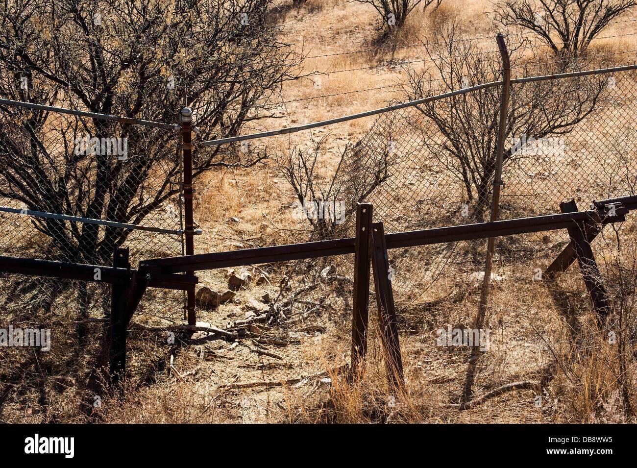 Fencing 1980 hi-res stock photography and images - Alamy
