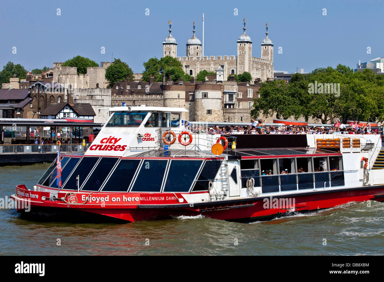 Thames River Cruiser and The Tower of London, London, England Stock ...