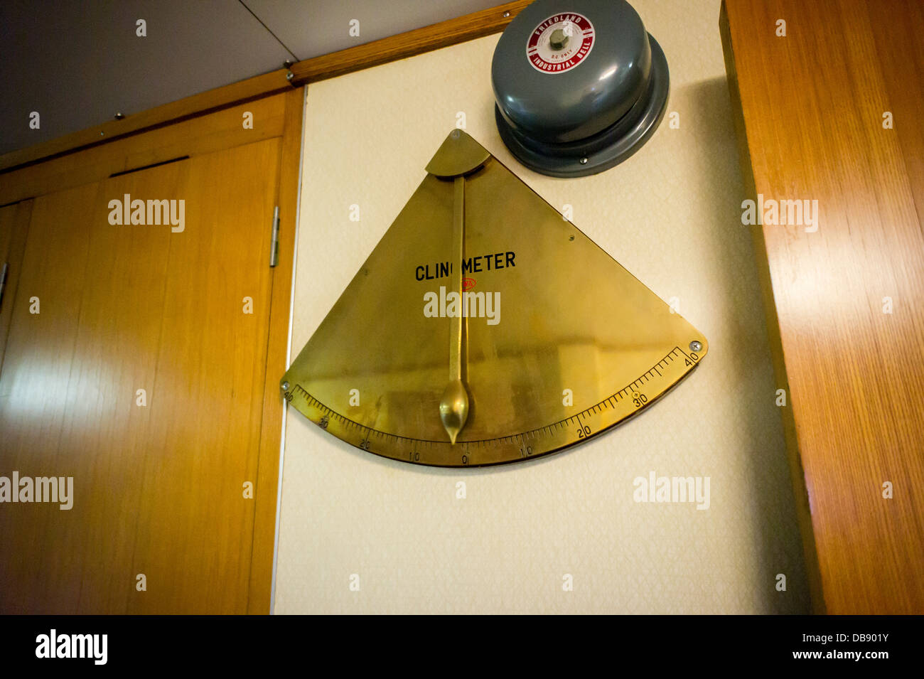 Clinometer hi-res stock photography and images - Alamy