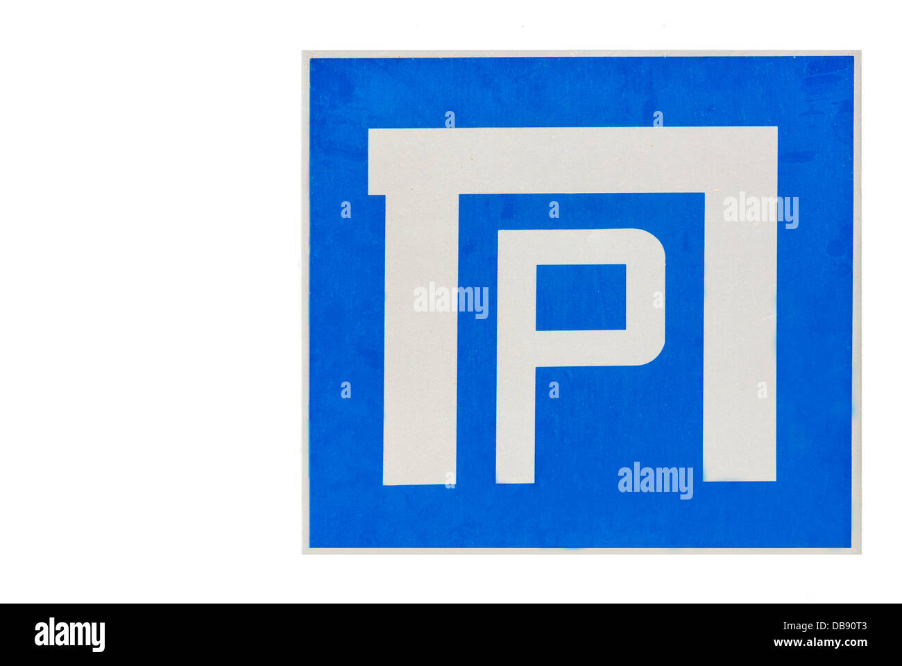 Parking sign in city Cut Out Stock Images & Pictures - Alamy