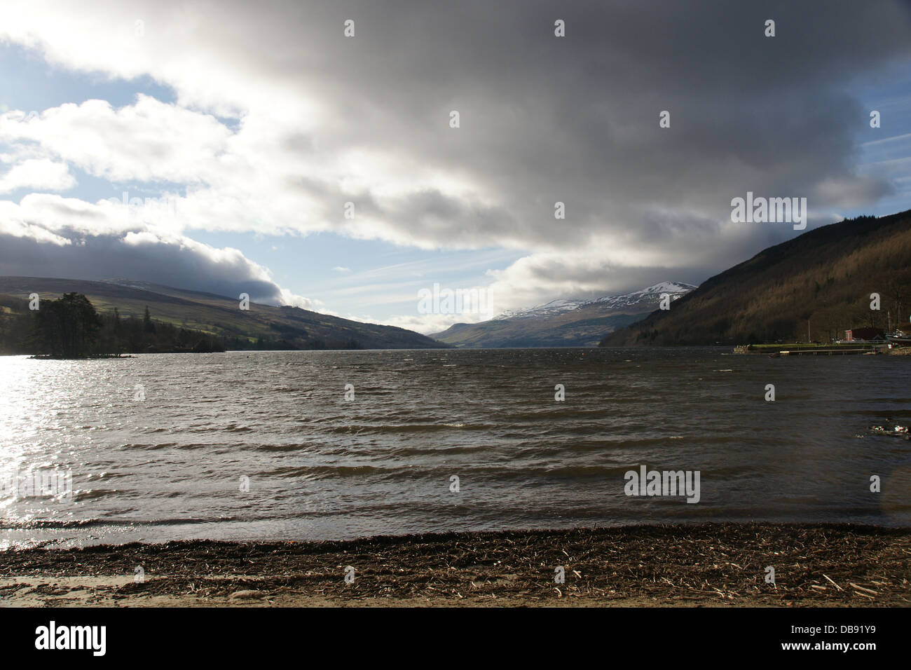 Half cloud hi-res stock photography and images - Alamy