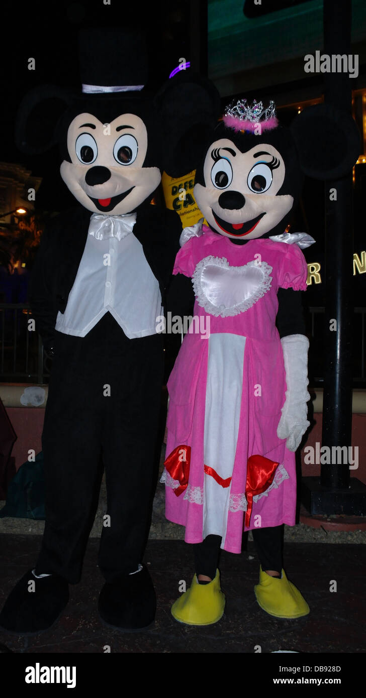 1 minnie mouse hi-res stock photography and images - Alamy