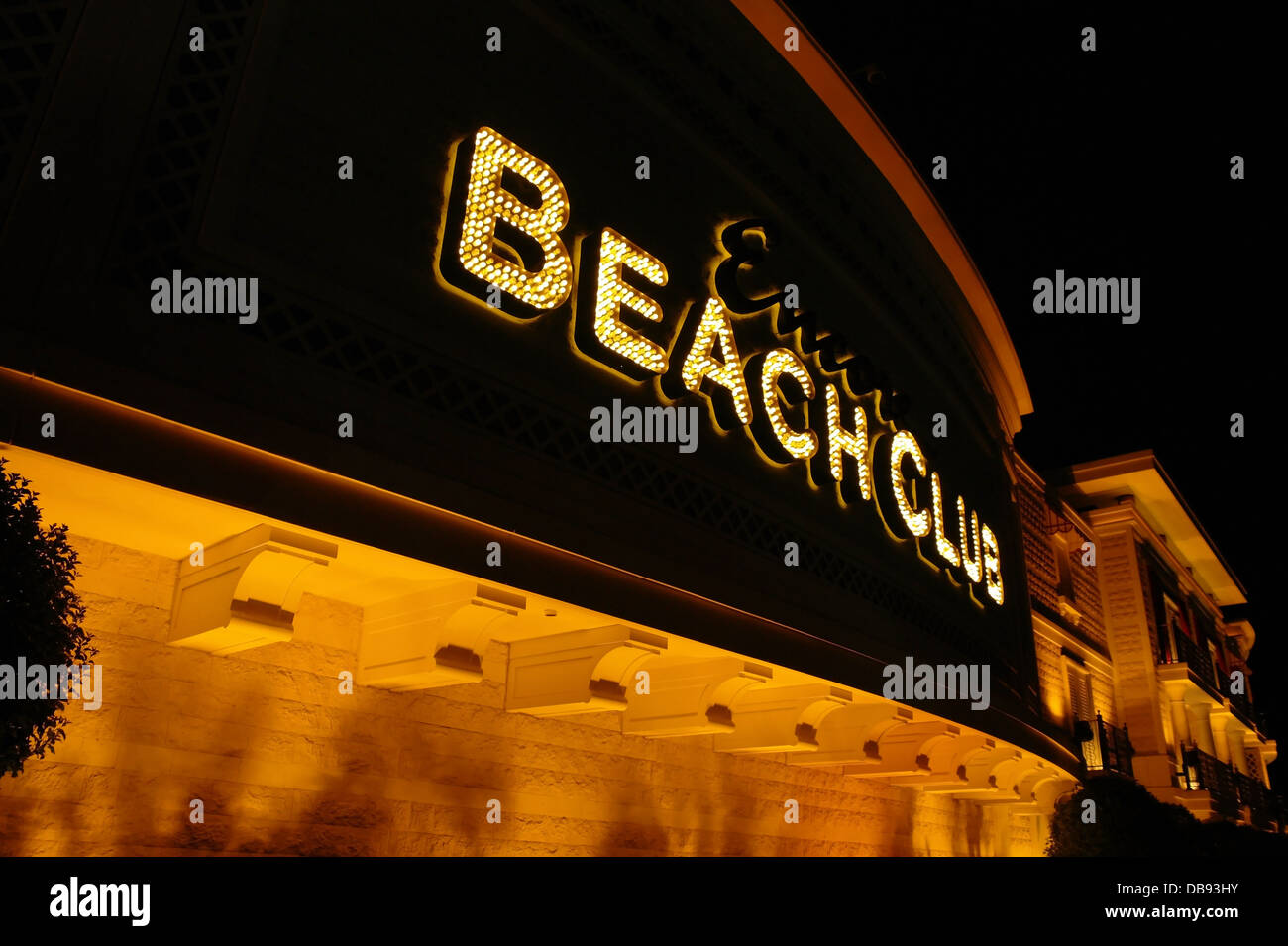 Encore Beach Club Logo
