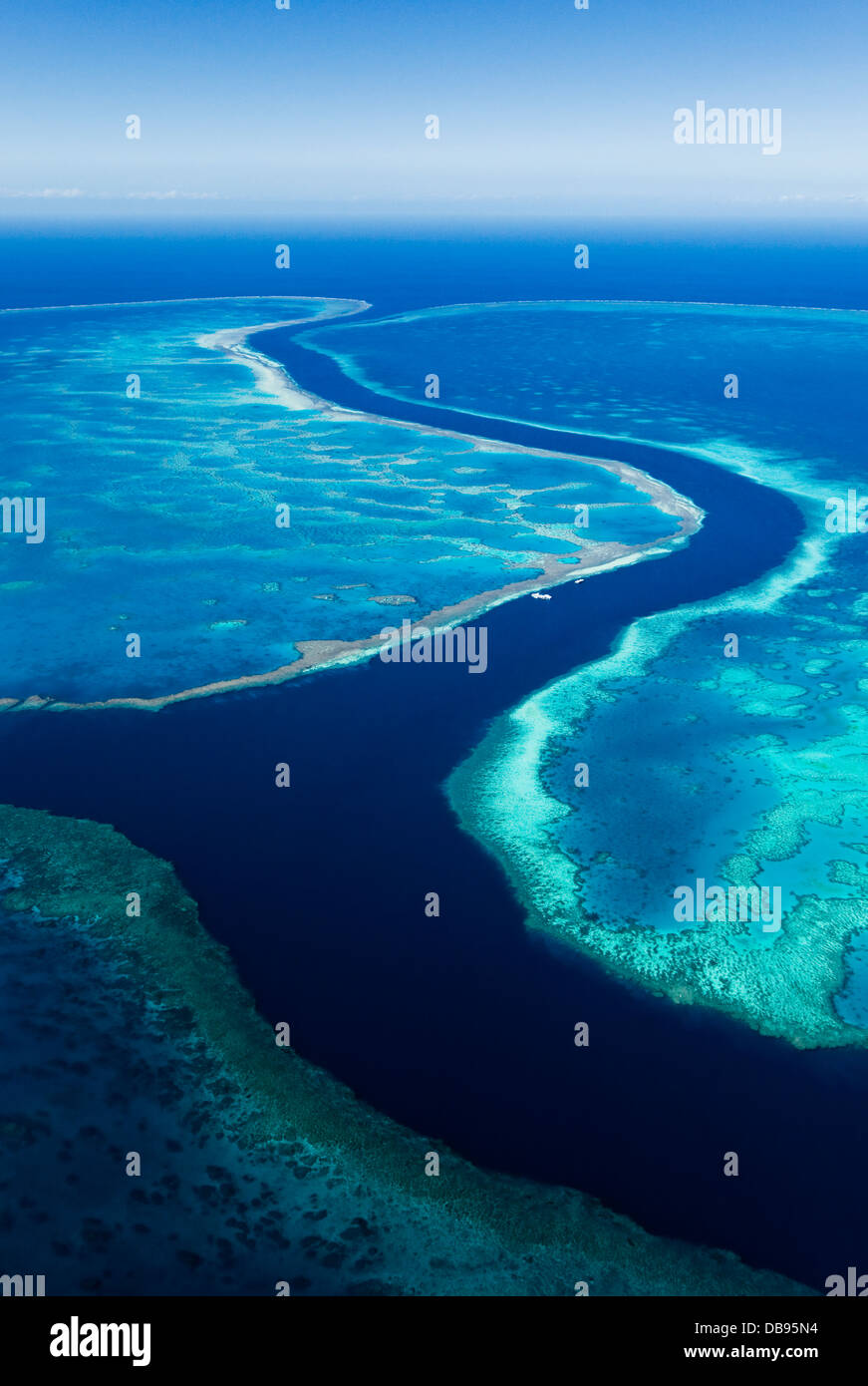 Aerial view of deep blue sea at great barrier reef hi-res stock ...