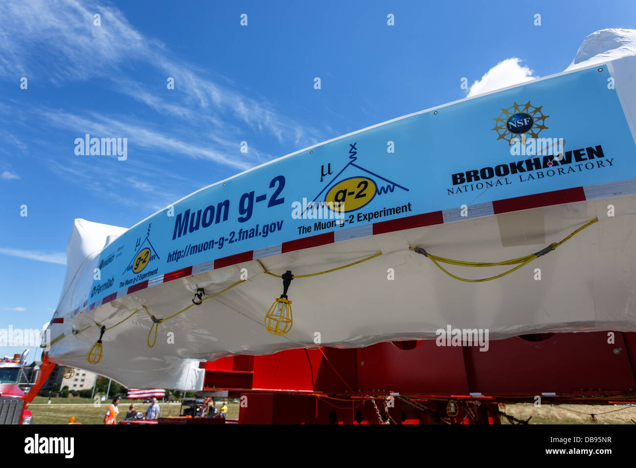 Muon g-2 electromagnet being transported to Fermilab from Brookhaven ...
