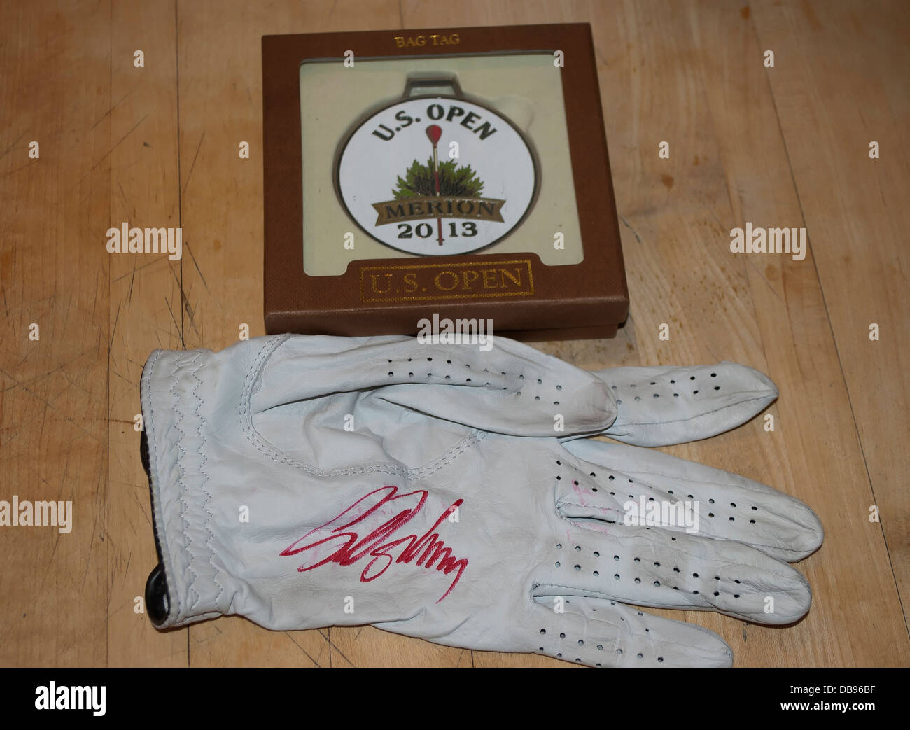Golf glove with signature of Australian professional player Geoff ...