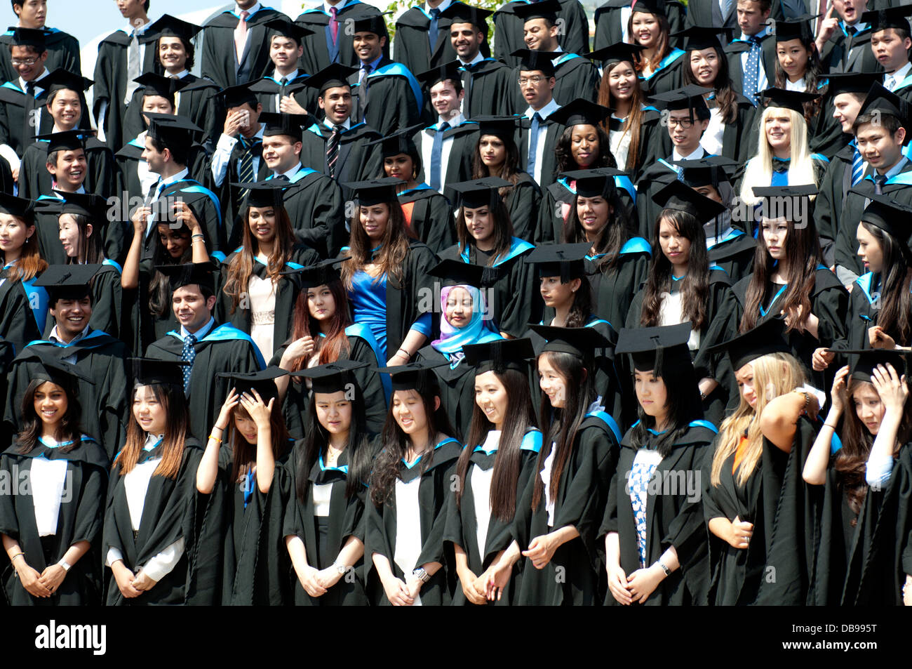 Graduation group mixed race hi-res stock photography and images - Alamy