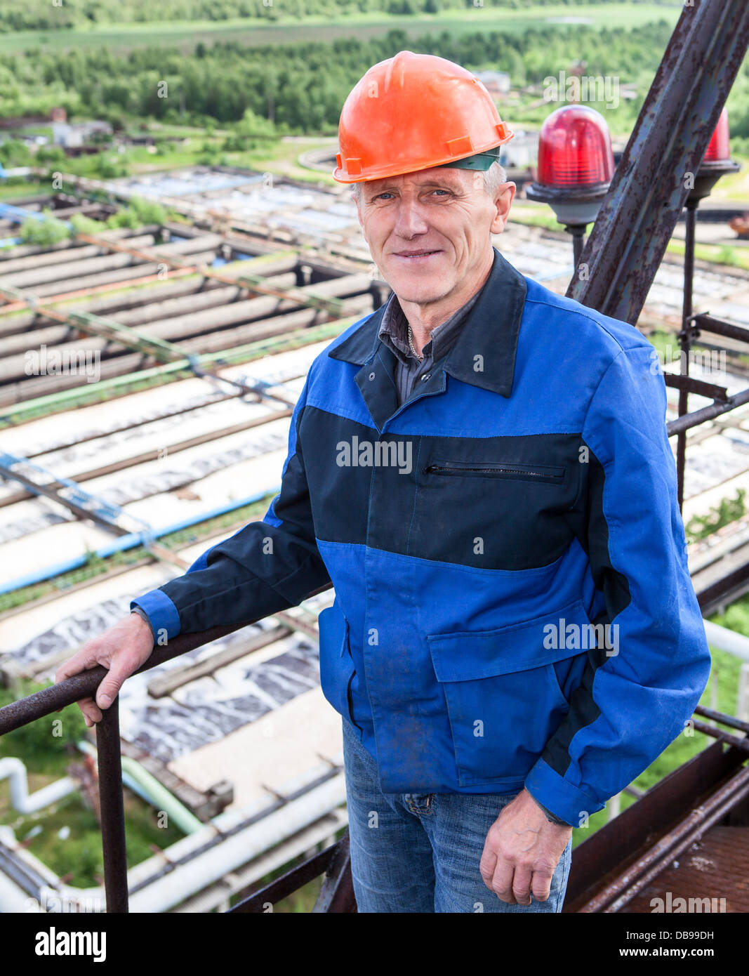 High altitude installer hi-res stock photography and images - Alamy