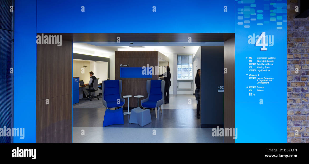 Royal College of Nursing, London, United Kingdom. Architect: Bisset ...