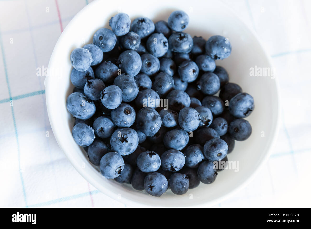 Food pile table hi-res stock photography and images - Alamy