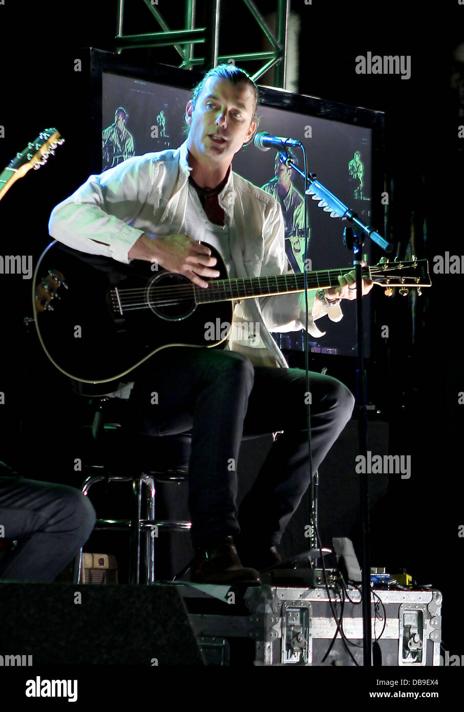 Gavin Rossdale performs at Simon G "Summer Soiree" at the Palazzo ...