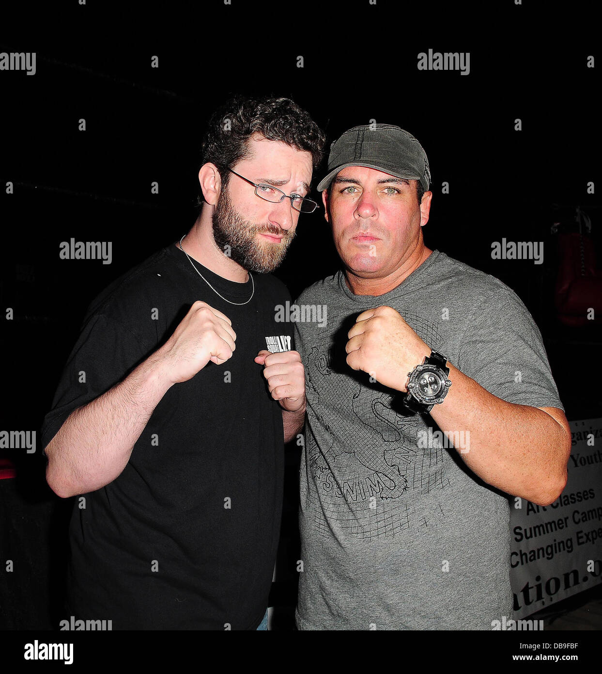 Dustin "Screech" Diamond and Damon Feldman at the Celebrity Boxing ...