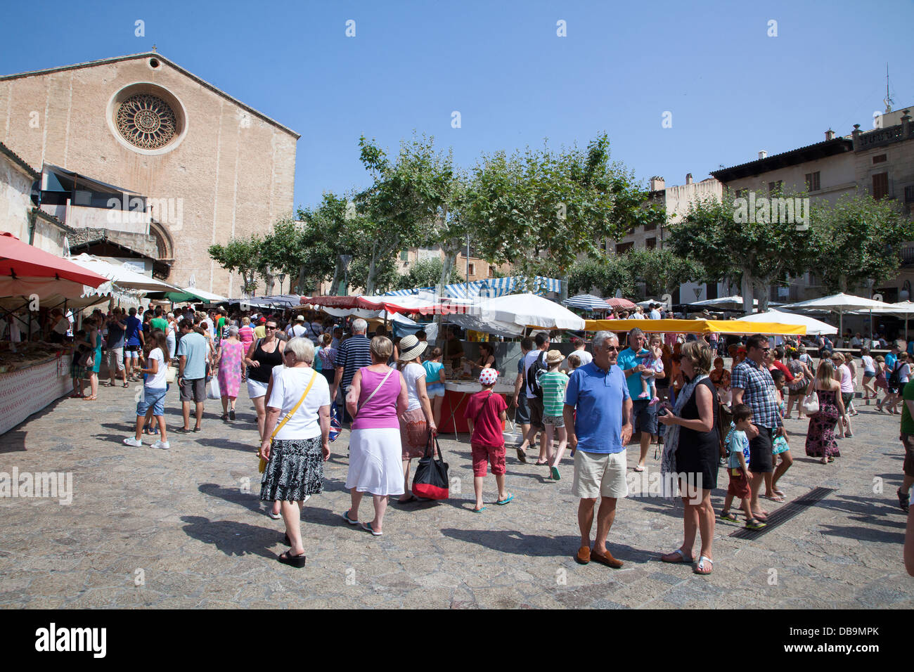 Pollensa old town Sunday market in the the main Plaza Mayor square ...
